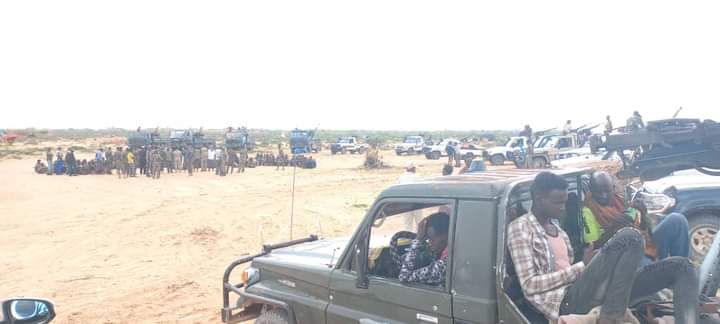 Mas’uuliyiin ka socda Galmudug oo booqday Ciidamada ku sugan degmada ...