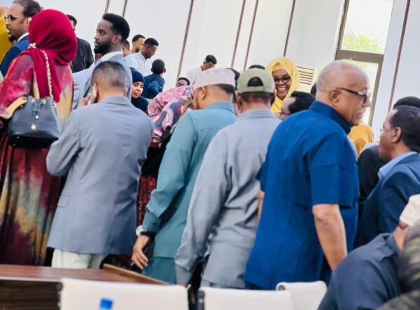 Kulan ay markale yeesheen baarlamaanka federaalka oo ku soo dhammaaday ...